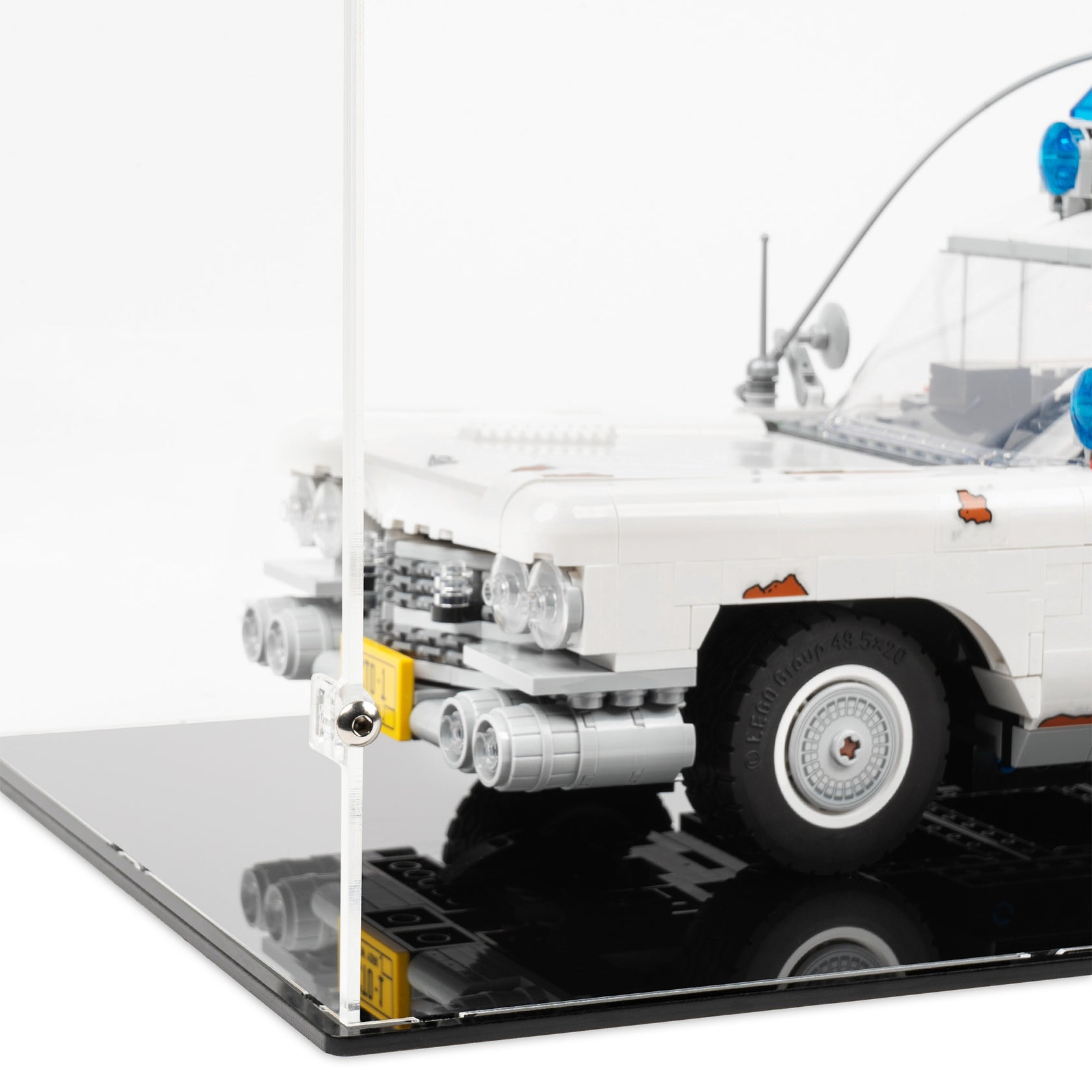 LEGO® Ghostbusters™ ECTO-1 Display Case (10274) – Kingdom Brick Supply